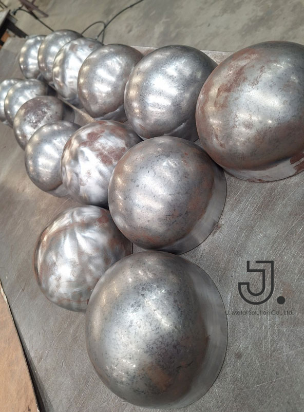 J. Metal Solution